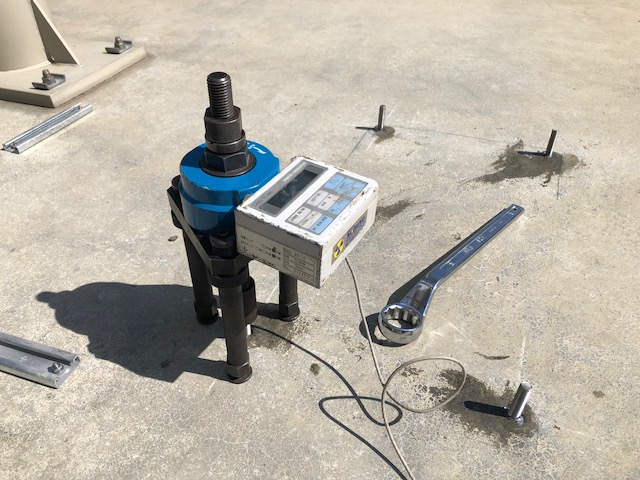 本日の施工現場ニュース｜施工現場より・・・ 山梨県 / 甲府市 / 引張 / アンカー / 工事｜非破壊検査からコア抜き工事・アンカー工事まで ...