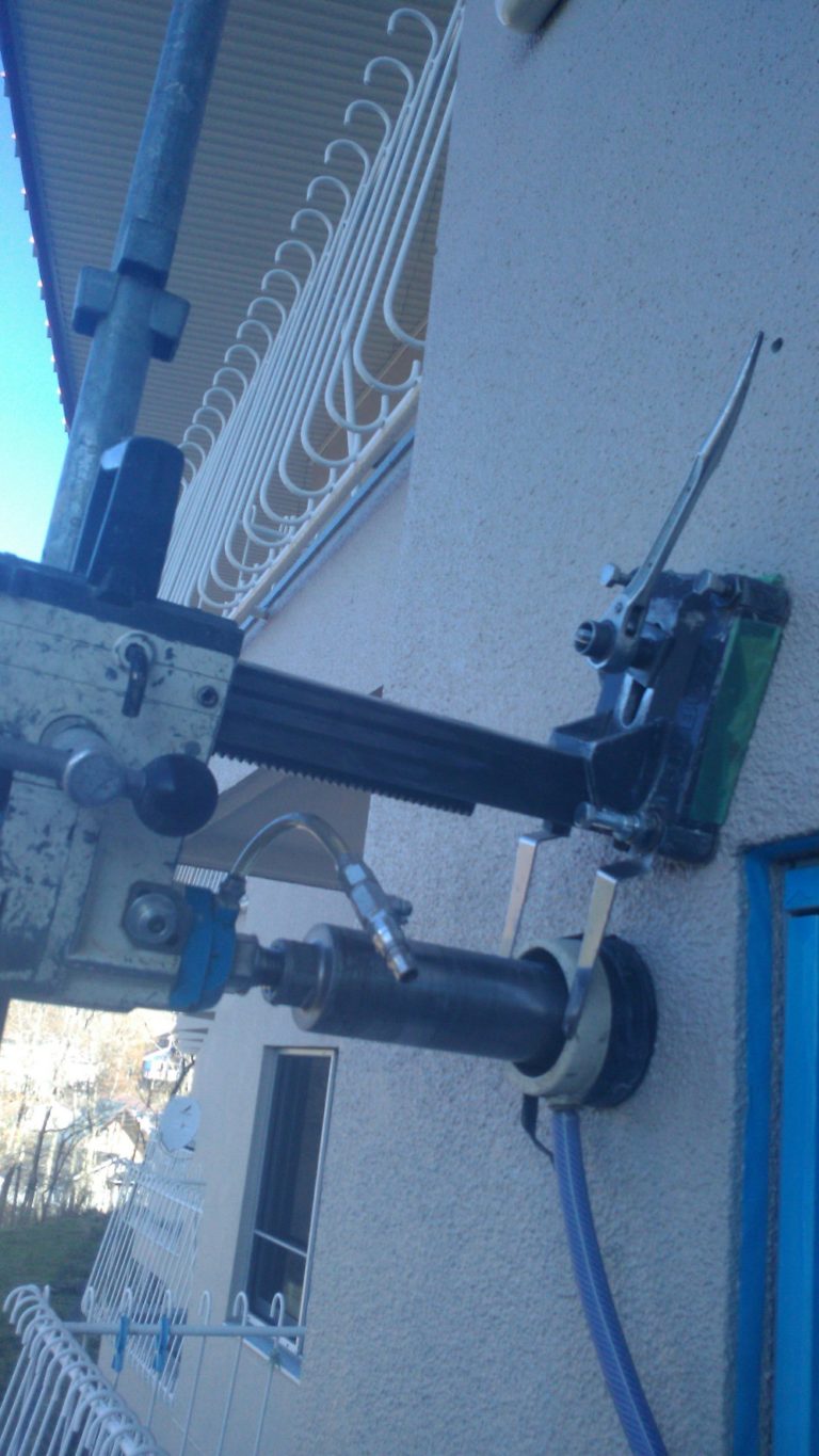 本日の施工現場ニュース｜施工現場より・・・ 静岡県 / 駿東郡 / コア抜き / レントゲン / 工事｜非破壊検査からコア抜き工事・アンカー ...