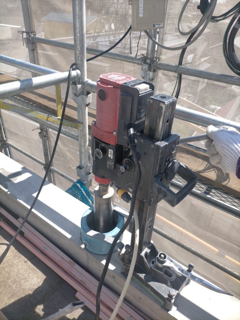 本日の施工現場ニュース｜施工現場より・・・ 東京都 / 品川区 / 建物 / 穴あけ / ノロ / ガラ｜非破壊検査からコア抜き工事・アンカー ...