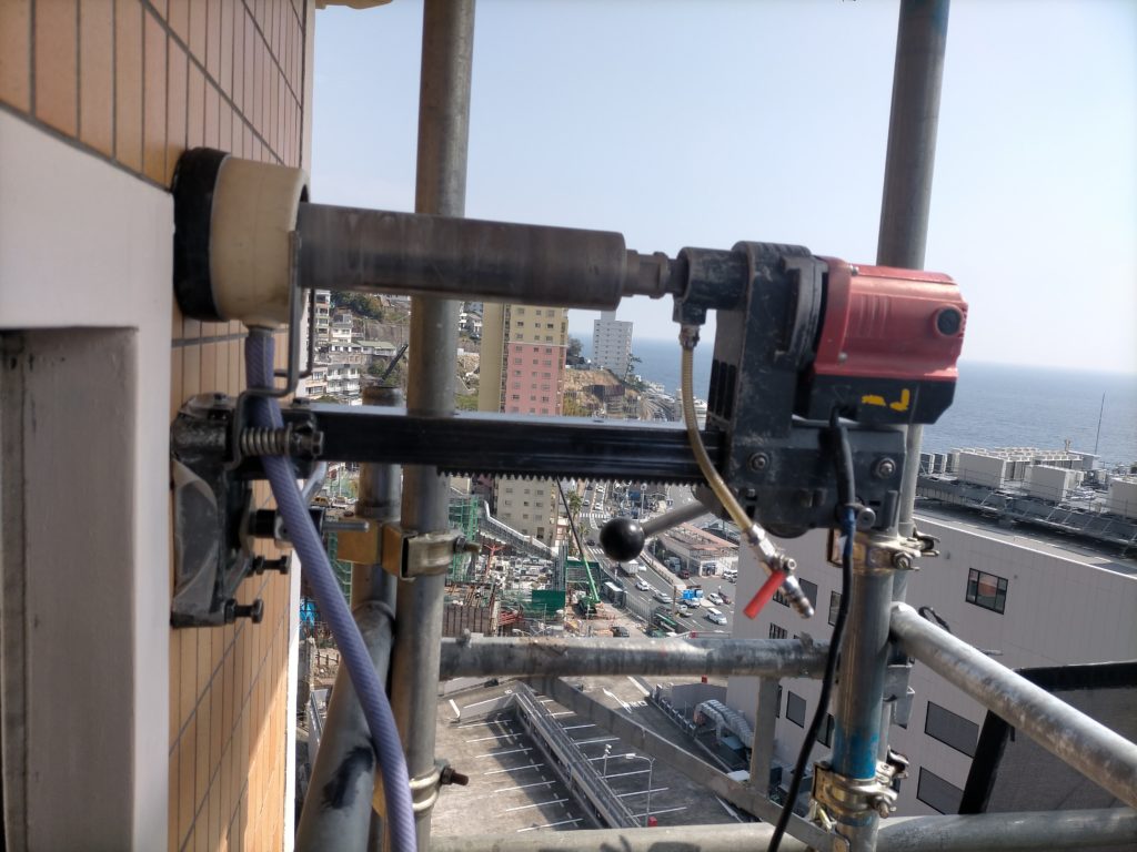 本日の施工現場ニュース｜施工現場より・・・ 静岡県 / 熱海市 / コンクリート / コア抜き / 鉄筋｜非破壊検査からコア抜き工事・アンカー ...