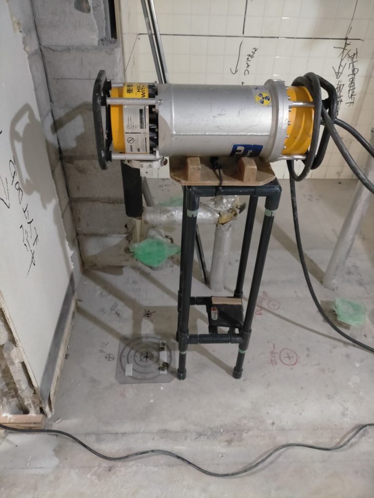 本日の施工現場ニュース｜施工現場より・・・ 埼玉県 / 戸田市 / 建物 / 穴あけ / コンクリート｜非破壊検査からコア抜き工事・アンカー ...