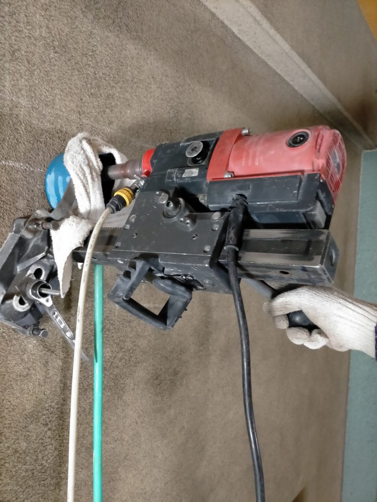 本日の施工現場ニュース｜施工現場より・・・ 神奈川県 / 相模原市 / レントゲン / コア / コンクリート｜非破壊検査からコア抜き工事 ...